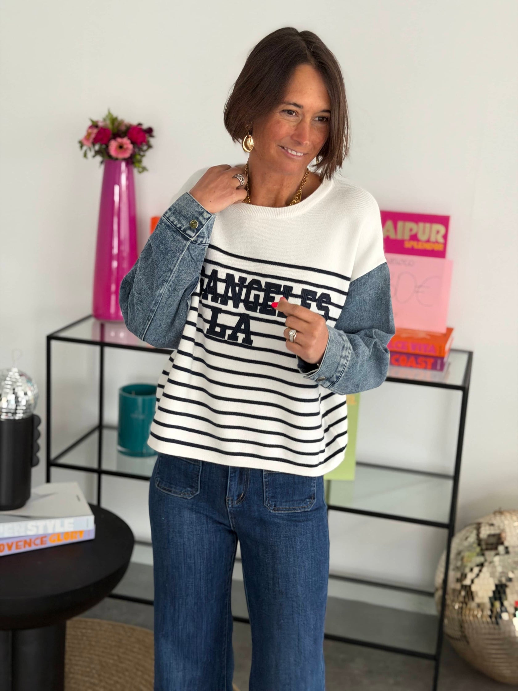 Pull L.A. Blanc / Jeans – Casual Chic